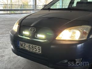 Синий Тойота Королла 2003 в Рига, объемом двигателя 2.00 л и пробегом 250 тыс. км за 1750 €, фото 10 на AUTOMOTO.COM.LV