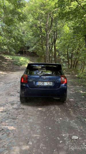 Blue Toyota Corolla 2003 in Kaunas, with an engine capacity of 2.00 L and mileage of 339 thousand km for 950 €, photo 7 on AUTOMOTO.COM.LV