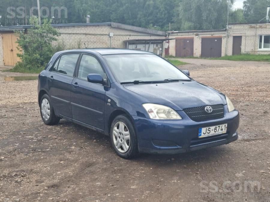 Zils Toyota Corolla 2003 Rīga, ar dzinēja tilpumu 2.00 L un nobraukumu 384 tūkst. km par 1100 €, foto 1 vietnē AUTOMOTO.COM.LV