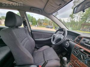Zils Toyota Corolla 2003 Rīga, ar dzinēja tilpumu 2.00 L un nobraukumu 384 tūkst. km par 1100 €, foto 7 vietnē AUTOMOTO.COM.LV