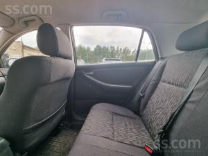 Zils Toyota Corolla 2003 Rīga, ar dzinēja tilpumu 2.00 L un nobraukumu 384 tūkst. km par 1100 €, foto 10 vietnē AUTOMOTO.COM.LV