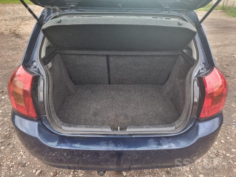 Zils Toyota Corolla 2003 Rīga, ar dzinēja tilpumu 2.00 L un nobraukumu 384 tūkst. km par 1100 €, foto 11 vietnē AUTOMOTO.COM.LV