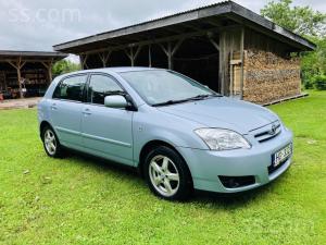 Zils Toyota Corolla 2004 Valmiera, ar dzinēja tilpumu 1.40 L un nobraukumu 323 tūkst. km par 1600 €, foto 3 vietnē AUTOMOTO.COM.LV