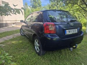 Zils Toyota Corolla 2004 Viļņa, ar dzinēja tilpumu 2.00 L un nobraukumu 270 tūkst. km par 1000 €, foto 8 vietnē AUTOMOTO.COM.LV