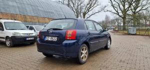 Zils Toyota Corolla 2004 Valmiera, ar dzinēja tilpumu 2.00 L un nobraukumu 299 tūkst. km par 1050 €, foto 4 vietnē AUTOMOTO.COM.LV
