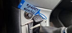 Zils Toyota Corolla 2004 Valmiera, ar dzinēja tilpumu 2.00 L un nobraukumu 299 tūkst. km par 1050 €, foto 13 vietnē AUTOMOTO.COM.LV
