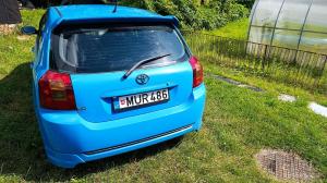 Blue Toyota Corolla 2004 in Kaunas, with an engine capacity of 2.00 L and mileage of 310 thousand km for 600 €, photo 4 on AUTOMOTO.COM.LV