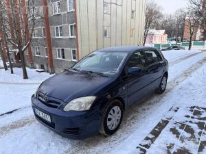 Blue Toyota Corolla 2005 in Daugavpils, with an engine capacity of 1.40 L and mileage of 240 thousand km for 1600 €, photo 2 on AUTOMOTO.COM.LV