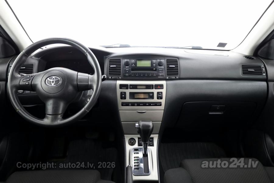 Zils Toyota Corolla 2005 Tallina, ar dzinēja tilpumu 1.60 L un nobraukumu 116 tūkst. km par 3699 €, foto 6 vietnē AUTOMOTO.COM.LV