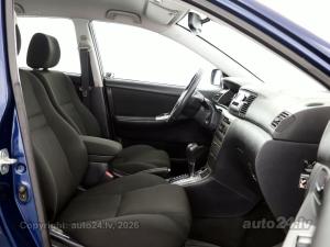 Zils Toyota Corolla 2005 Tallina, ar dzinēja tilpumu 1.60 L un nobraukumu 116 tūkst. km par 3699 €, foto 7 vietnē AUTOMOTO.COM.LV