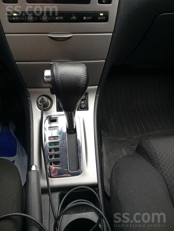 Zils Toyota Corolla 2005 Rīga, ar dzinēja tilpumu 1.60 L un nobraukumu 172 tūkst. km par 2970 €, foto 7 vietnē AUTOMOTO.COM.LV