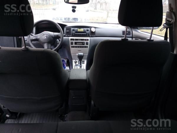 Zils Toyota Corolla 2005 Rīga, ar dzinēja tilpumu 1.60 L un nobraukumu 172 tūkst. km par 2970 €, foto 8 vietnē AUTOMOTO.COM.LV