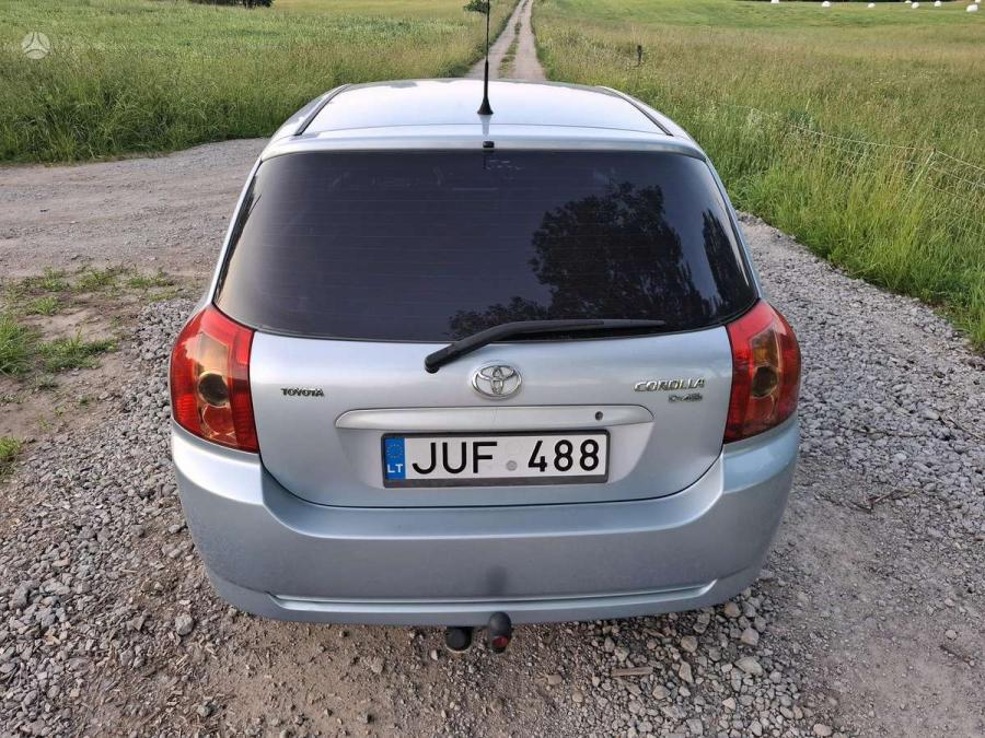 Blue Toyota Corolla 2005 in Vilnius, with an engine capacity of 1.36 L and mileage of 203 thousand km for 2800 €, photo 7 on AUTOMOTO.COM.LV