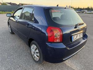 Zils Toyota Corolla 2005 Viļņa, ar dzinēja tilpumu 1.60 L un nobraukumu 285 tūkst. km par 850 €, foto 5 vietnē AUTOMOTO.COM.LV