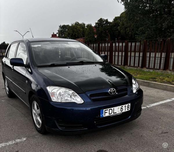Тойота Королла 2005 в Мариямполе на AUTOMOTO.COM.LV Синий Тойота Королла 2005 в Мариямполе, объемом двигателя 2.00 л и пробегом 181 тыс. км за 1200 €, фото 5 на AUTOMOTO.COM.LV