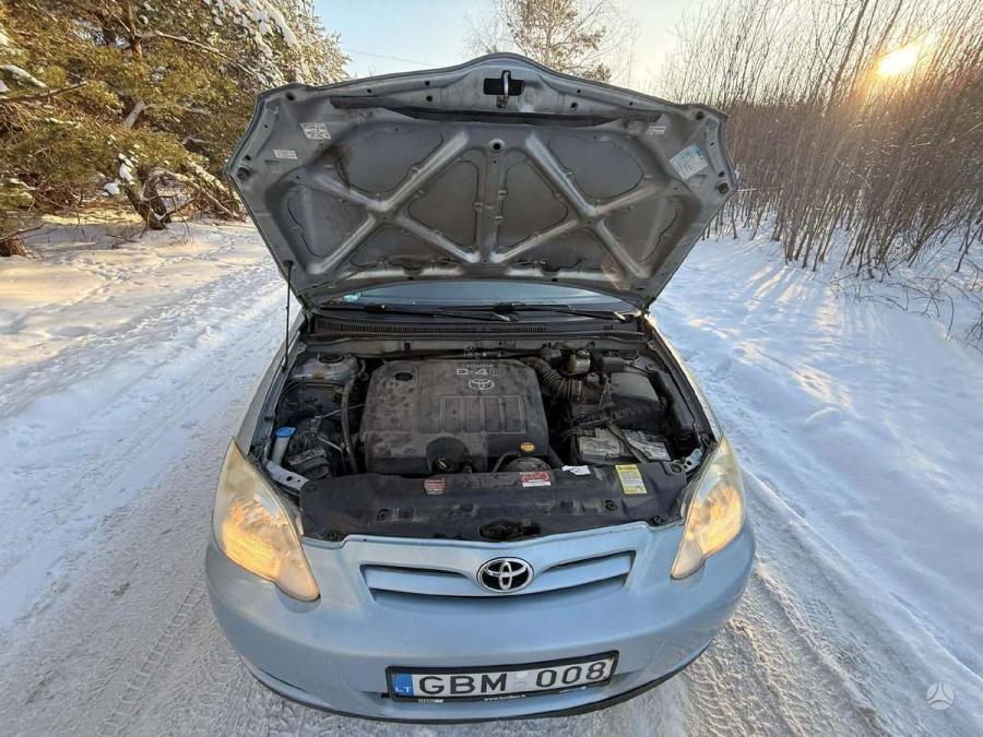 Blue Toyota Corolla 2006 in Vilnius, with an engine capacity of 1.38 L and mileage of 250 thousand km for 2300 €, photo 11 on AUTOMOTO.COM.LV