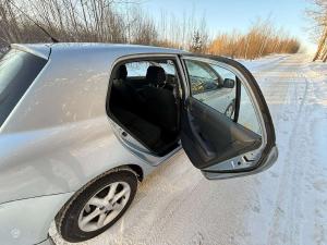 Blue Toyota Corolla 2006 in Vilnius, with an engine capacity of 1.38 L and mileage of 250 thousand km for 2300 €, photo 16 on AUTOMOTO.COM.LV