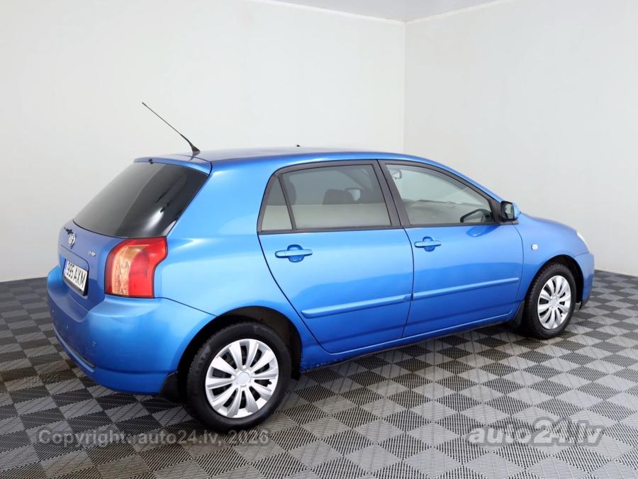 Zils Toyota Corolla 2006 Tallina, ar dzinēja tilpumu 1.40 L un nobraukumu 258 tūkst. km par 999 €, foto 4 vietnē AUTOMOTO.COM.LV
