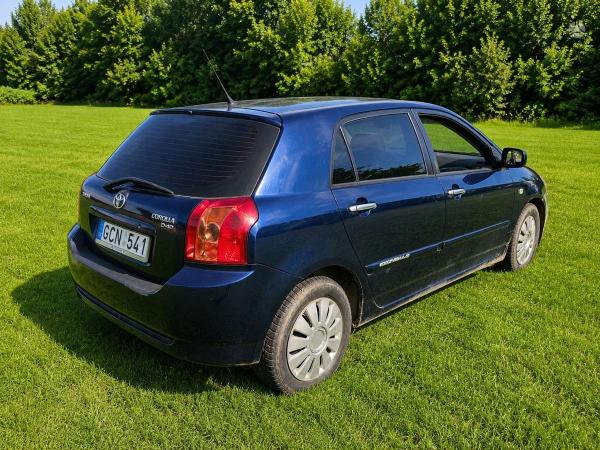 Zils Toyota Corolla 2006 Jurbarkas, ar dzinēja tilpumu 1.36 L un nobraukumu 311 tūkst. km par 850 €, foto 1 vietnē AUTOMOTO.COM.LV