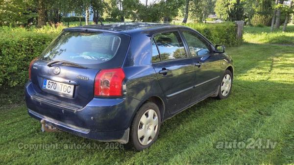 Zils Toyota Corolla 2006 Pērnava, ar dzinēja tilpumu 1.60 L un nobraukumu 258 tūkst. km par 2300 €, foto 3 vietnē AUTOMOTO.COM.LV