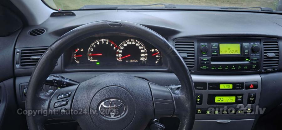 Zils Toyota Corolla 2006 Pērnava, ar dzinēja tilpumu 1.60 L un nobraukumu 258 tūkst. km par 2300 €, foto 8 vietnē AUTOMOTO.COM.LV
