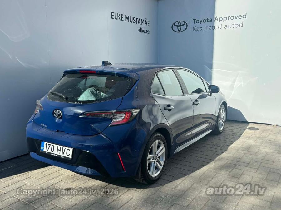 Zils Toyota Corolla 2019 Tallina, ar dzinēja tilpumu 1.20 L un nobraukumu 80 tūkst. km par 12995 €, foto 3 vietnē AUTOMOTO.COM.LV