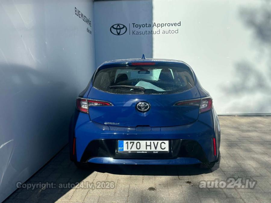 Zils Toyota Corolla 2019 Tallina, ar dzinēja tilpumu 1.20 L un nobraukumu 80 tūkst. km par 12995 €, foto 5 vietnē AUTOMOTO.COM.LV