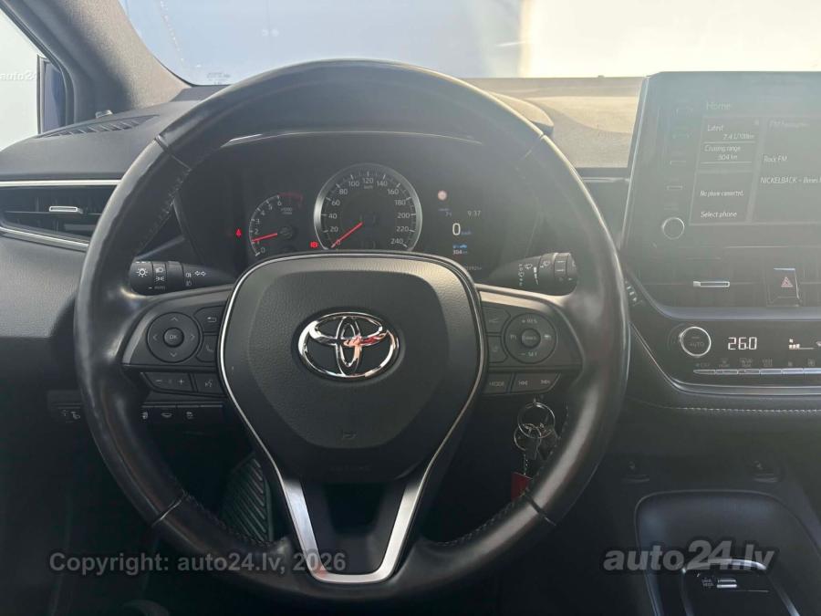 Zils Toyota Corolla 2019 Tallina, ar dzinēja tilpumu 1.20 L un nobraukumu 80 tūkst. km par 12995 €, foto 13 vietnē AUTOMOTO.COM.LV