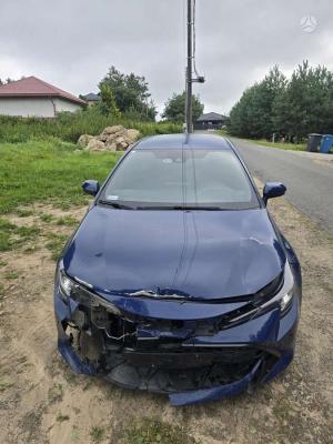 Zils Toyota Corolla 2019 Viļņa, ar dzinēja tilpumu 1.80 L un nobraukumu 198 tūkst. km par 6999 €, foto 8 vietnē AUTOMOTO.COM.LV