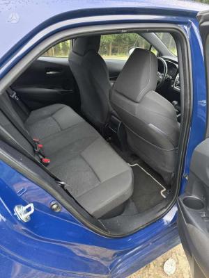 Zils Toyota Corolla 2019 Viļņa, ar dzinēja tilpumu 1.80 L un nobraukumu 198 tūkst. km par 6999 €, foto 11 vietnē AUTOMOTO.COM.LV