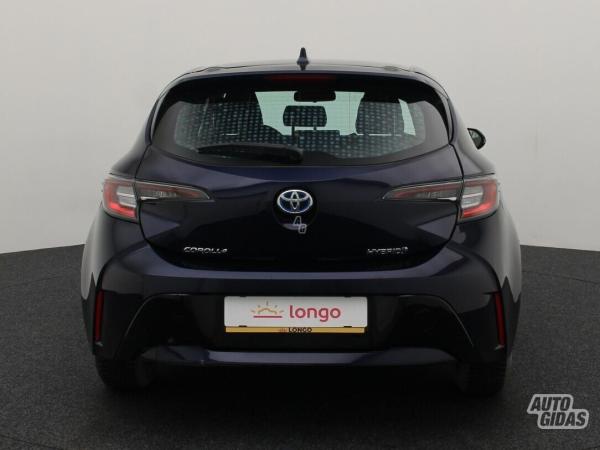Zils Toyota Corolla 2021 Viļņa, ar dzinēja tilpumu 1.80 L un nobraukumu 184 tūkst. km par 14899 €, foto 5 vietnē AUTOMOTO.COM.LV