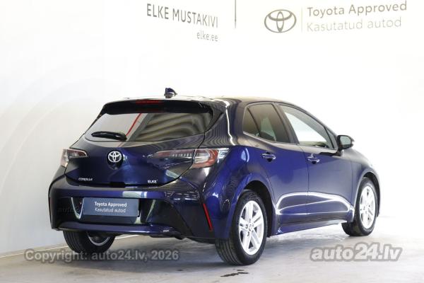 Zils Toyota Corolla 2021 Tallina, ar dzinēja tilpumu 1.20 L un nobraukumu 71 tūkst. km par 14990 €, foto 2 vietnē AUTOMOTO.COM.LV