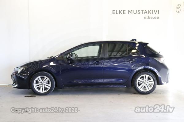 Zils Toyota Corolla 2021 Tallina, ar dzinēja tilpumu 1.20 L un nobraukumu 71 tūkst. km par 14990 €, foto 3 vietnē AUTOMOTO.COM.LV
