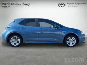Blue Toyota Corolla 2021 in Riga, with an engine capacity of 1.80 L and mileage of 56 thousand km for 17490 €, photo 21 on AUTOMOTO.COM.LV