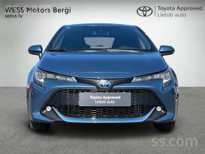 Blue Toyota Corolla 2021 in Riga, with an engine capacity of 1.80 L and mileage of 136 thousand km for 15990 €, photo 6 on AUTOMOTO.COM.LV