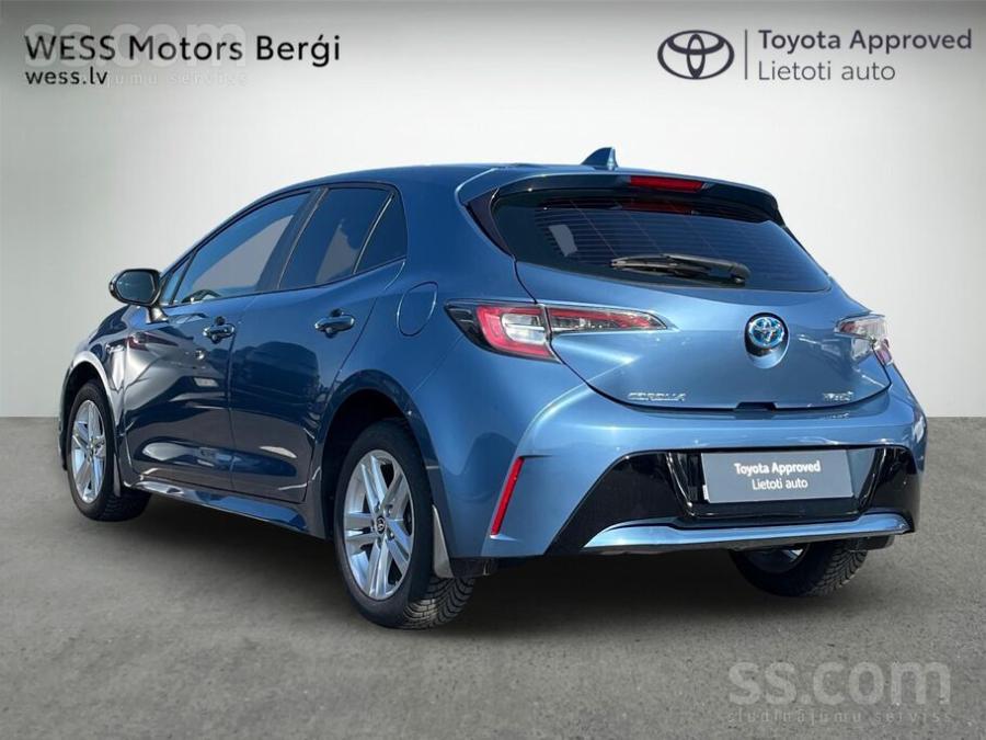 Blue Toyota Corolla 2021 in Riga, with an engine capacity of 1.80 L and mileage of 136 thousand km for 15990 €, photo 25 on AUTOMOTO.COM.LV