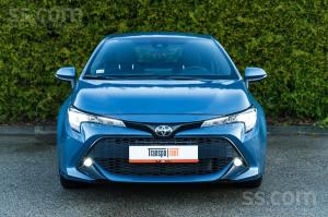 Zils Toyota Corolla 2022 Rīga, ar dzinēja tilpumu 1.20 L un nobraukumu 30 tūkst. km par 15900 €, foto 2 vietnē AUTOMOTO.COM.LV