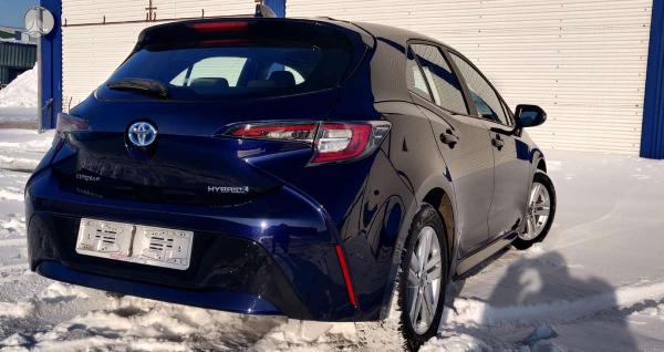 Blue Toyota Corolla 2022 in Klaipeda, with an engine capacity of 1.80 L and mileage of 102 thousand km for 16200 €, photo 4 on AUTOMOTO.COM.LV