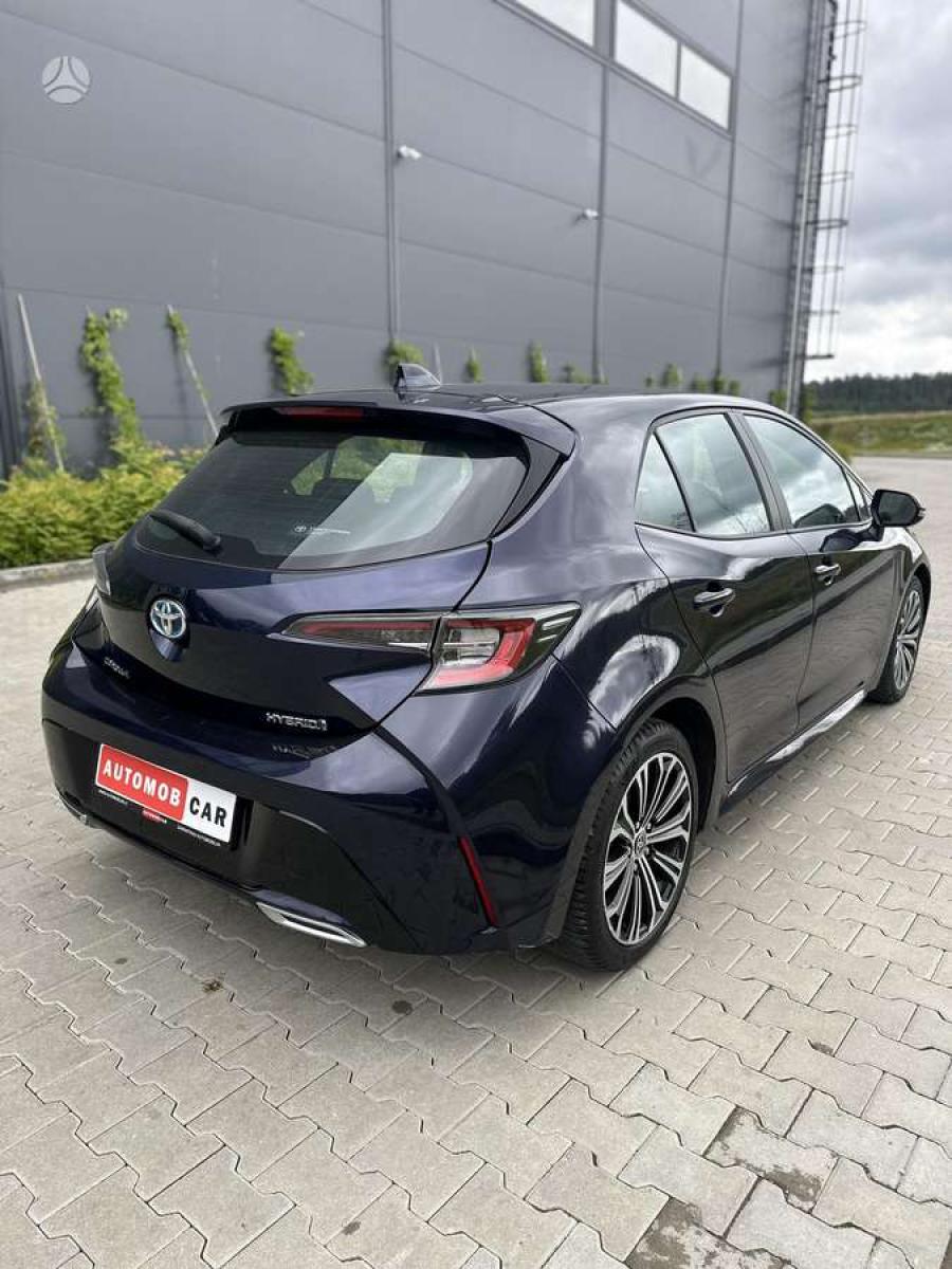 Blue Toyota Corolla 2022 in Vilnius, with an engine capacity of 1.99 L and mileage of 138 thousand km for 15300 €, photo 10 on AUTOMOTO.COM.LV