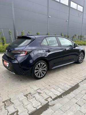 Blue Toyota Corolla 2022 in Vilnius, with an engine capacity of 1.99 L and mileage of 138 thousand km for 15300 €, photo 11 on AUTOMOTO.COM.LV