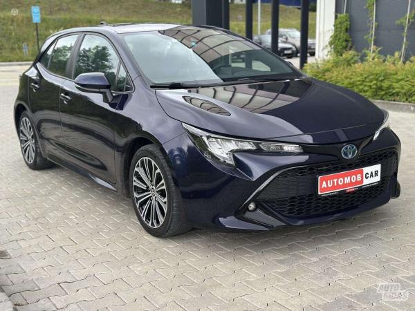Zils Toyota Corolla 2022 Viļņa, ar dzinēja tilpumu 2.00 L un nobraukumu 138 tūkst. km par 15300 €, foto 3 vietnē AUTOMOTO.COM.LV