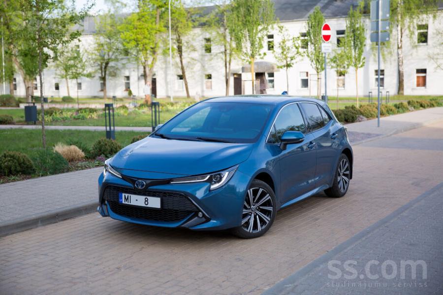 Zils Toyota Corolla 2022 Rīga, ar dzinēja tilpumu 1.80 L un nobraukumu 53 tūkst. km par 20700 €, foto 1 vietnē AUTOMOTO.COM.LV