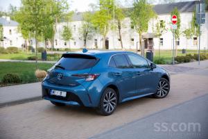 Zils Toyota Corolla 2022 Rīga, ar dzinēja tilpumu 1.80 L un nobraukumu 53 tūkst. km par 20700 €, foto 8 vietnē AUTOMOTO.COM.LV