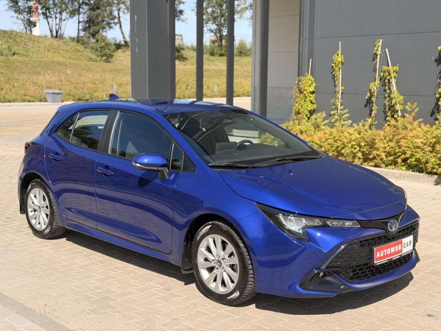 Zils Toyota Corolla 2024 Viļņa, ar dzinēja tilpumu 1.80 L un nobraukumu 30 tūkst. km par 19950 €, foto 5 vietnē AUTOMOTO.COM.LV