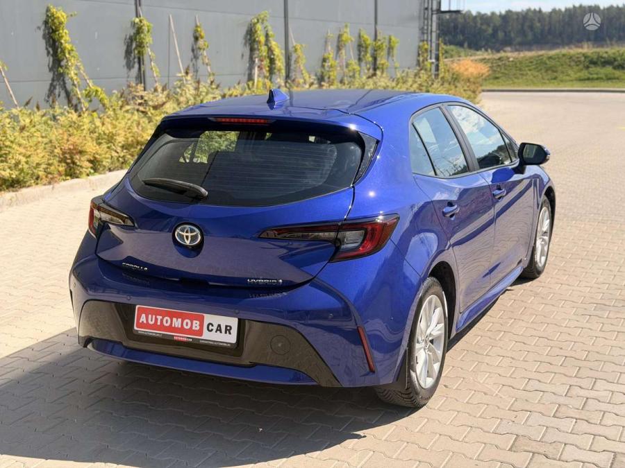 Zils Toyota Corolla 2024 Viļņa, ar dzinēja tilpumu 1.80 L un nobraukumu 30 tūkst. km par 19950 €, foto 8 vietnē AUTOMOTO.COM.LV