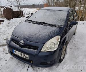Zils Toyota Corolla 2008 Ventspils, ar dzinēja tilpumu 2.20 L un nobraukumu 416 tūkst. km par 1000 €, foto  vietnē AUTOMOTO.COM.LV
