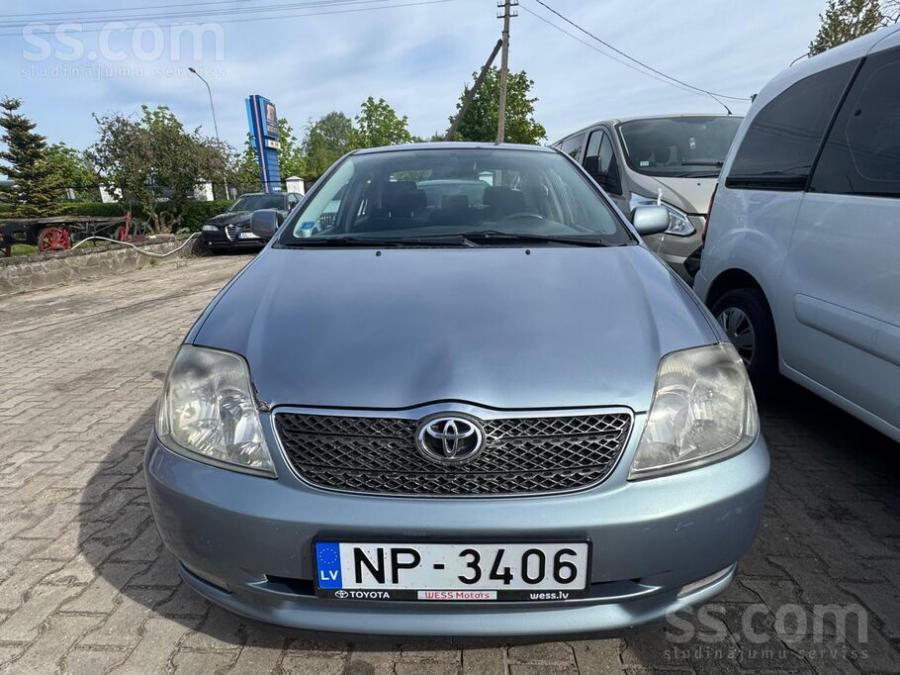 Zils Toyota Corolla 2003 Rīga, ar dzinēja tilpumu 1.60 L un nobraukumu 330 tūkst. km par 1599 €, foto 1 vietnē AUTOMOTO.COM.LV