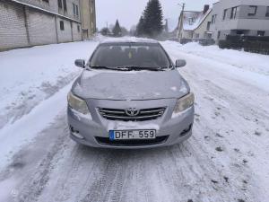 Zils Toyota Corolla 2007 Kauņa, ar dzinēja tilpumu 1.60 L un nobraukumu 290 tūkst. km par 2999 €, foto 2 vietnē AUTOMOTO.COM.LV