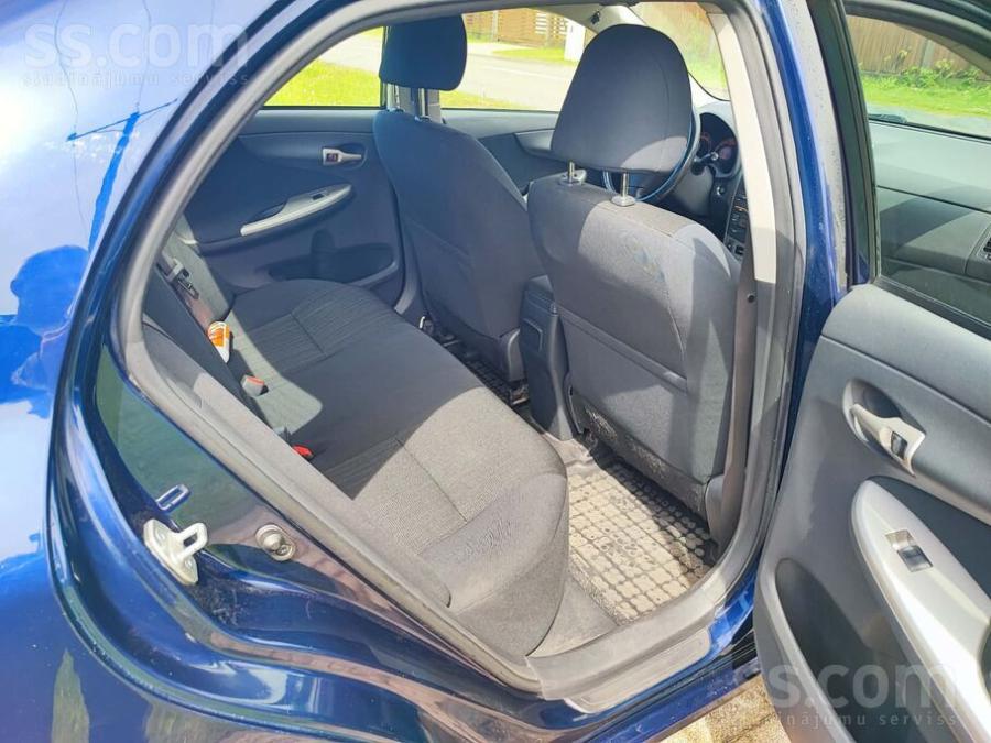 Zils Toyota Corolla 2007 Rīga, ar dzinēja tilpumu 1.60 L un nobraukumu 223 tūkst. km par 2850 €, foto 11 vietnē AUTOMOTO.COM.LV