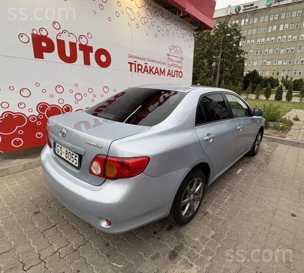 Blue Toyota Corolla 2007 in Riga, with an engine capacity of 1.60 L and mileage of 178 thousand km for 2600 €, photo 5 on AUTOMOTO.COM.LV